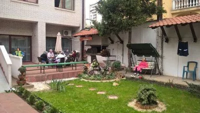 FIZIKALNA TERAPIJA U DOMU ZA STARE, ORGANIZUJE SE PO POTREBI - RENESANSA DOM