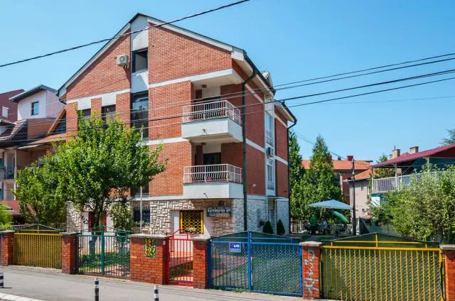 SVAKOM KORISNIKU NA USLUZI JE I LICENCIRANI SOCIJALNI RADNIK