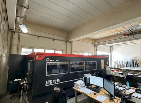 mašina za lasersko sečenje AMADA LCG-3015 Najprodavaniji