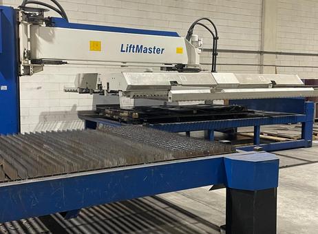 mašina za lasersko sečenje Trumpf 4050 5000W Liftmaster  Dobar dogovor