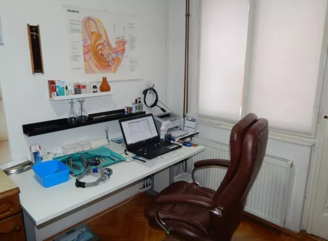 REPOZICIONI MANEVRI KOD ODREĐENOG TIPA VRTOGLAVICA