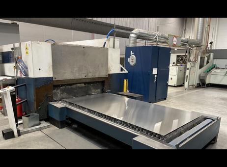 mašina za lasersko sečenje TRUMPF TruLaser 5030 Verified seller