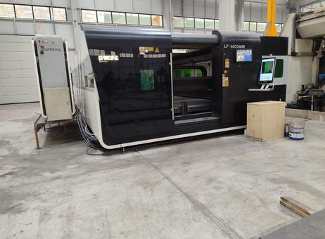 mašina za lasersko sečenje Gweiki LF-6025GAR