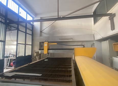 mašina za sečenje vodenim mlazom Ozmaksan Oz cnc 2  Dobar dogovor