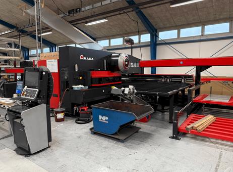 CNC mašina za probijanje AMADA EMZ 3612 M2 Najprodavaniji