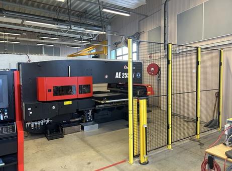 Polovna CNC automatska presa za probijanje AMADA AE 255 NT Verified seller  Nisko radno vreme