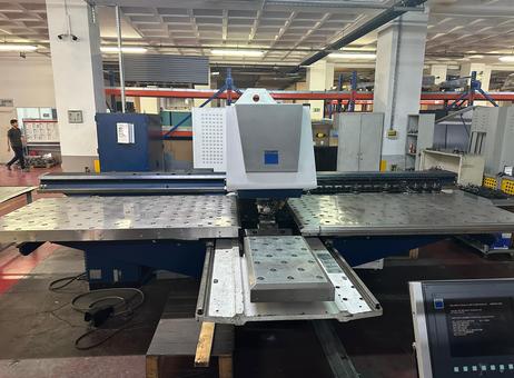 CNC mašina za probijanje Trumpf TruPunch 5000