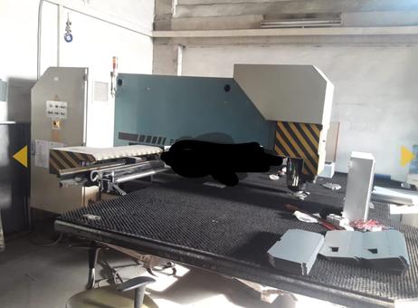 CNC mašina za probijanje Durma PP 12530 Dobra vrednost