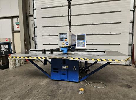 CNC mašina za probijanje Euromac CX 1000 30 Najprodavaniji