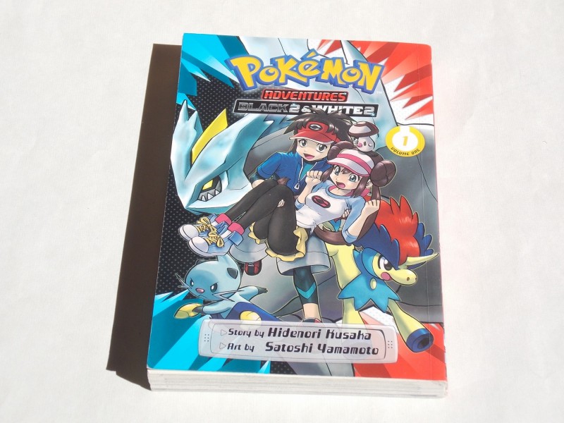 Pokemon Adventures Black 2 and White 2 Volume 1