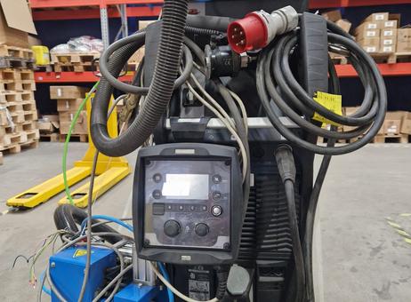 Aparat za varenje EWM Titan Xq R 400 puls Ac/dc Dw  Nisko radno vreme