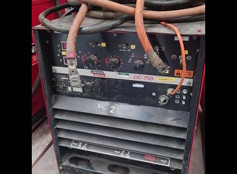 Aparat za varenje Lincoln Electric DC-750 Najprodavaniji
