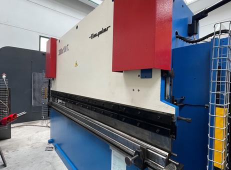 Pritisnite kočnicu cnc/nc BEYELER 3000X100 TON Verified seller