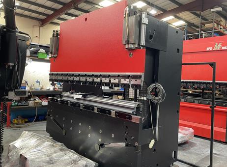 Pritisnite kočnicu cnc/nc Amada HFT 8025 Verified seller