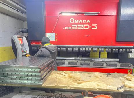Amada HFE 220-3