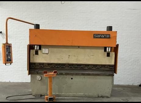 Pritisnite kočnicu cnc/nc Safan SK 110-3100 Najprodavaniji