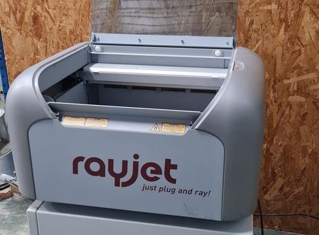 Laser za graviranje i sečenje TROTEC RAYJET 50 od 2022. godine Najprodavaniji