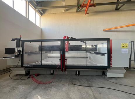 Biesse 38.3 CNC obradni centar za staklo  Nisko radno vreme