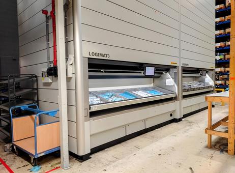 Paletni regali Schäfer Logimat 3625 – 815 – 13.450/400 Verified seller