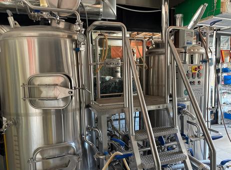 Mašina Premier Stainless Systems 5 BBL Direct Fire  Dobar dogovor