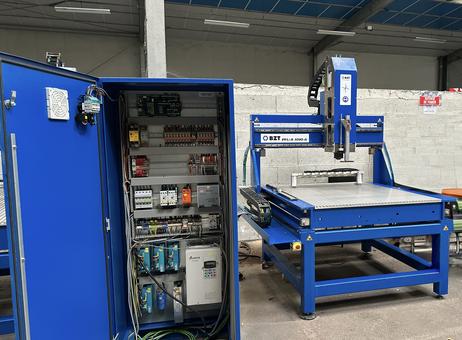Mašina CNC BZT PFU-S 1010-PX-G
