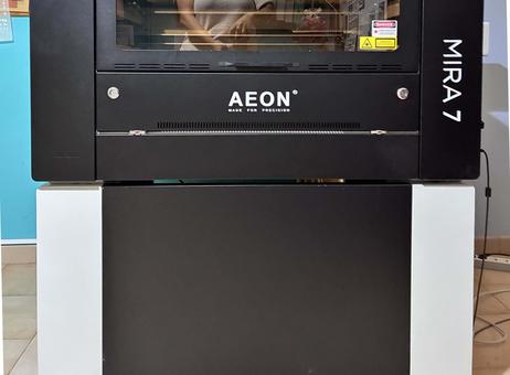 Mašina AEON LASER MIRA 7