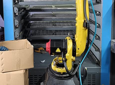 Industrial Robot Fanuc M-10iD/12