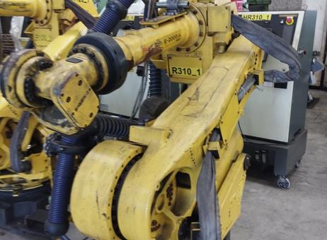 Industrial Robot Fanuc R-2000iA