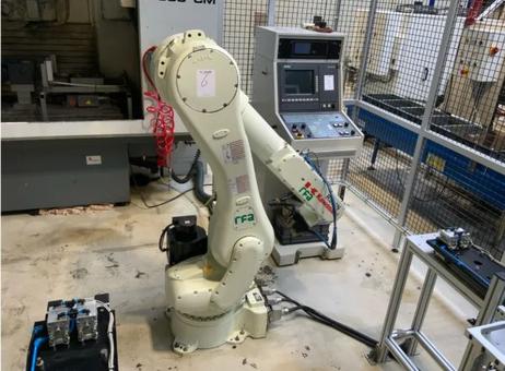 Industrial Robot Kawasaki RD80N B Verified seller