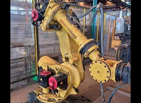 Industrial Robot Fanuc R-2000IB 210F Verified seller