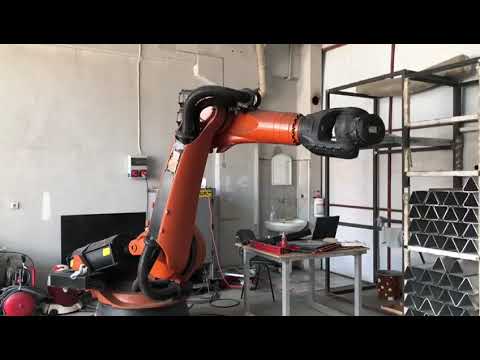 Kuka KR210