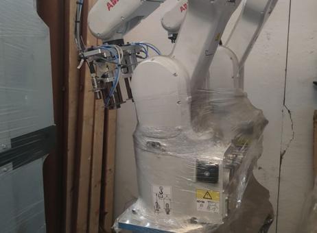 Industrial Robot ABB IRB1200