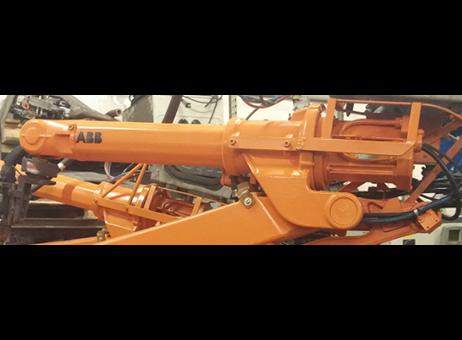 Antropomorfni robot ABB IRB 2400L Verified seller