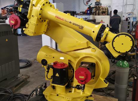 Industrial Robot Fanuc R-2000iB-165F Verified seller