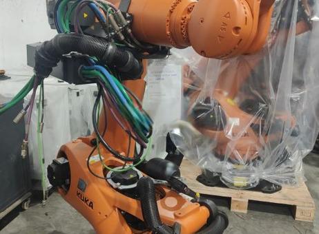 Industrial Robot KUKA KR210 R2900 K PRIME Verified seller