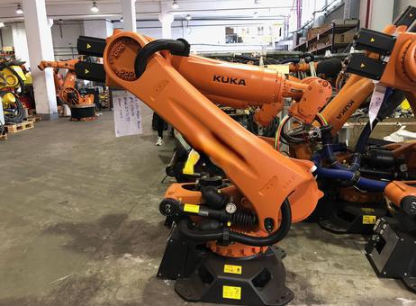 Industrial Robot KUKA KR180 R2900 PRIME Verified seller