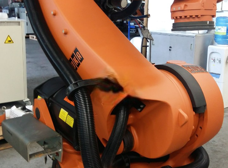 Industrial Robot KUKA KR180-2 Verified seller