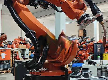 Industrial Robot KUKA KR22 Verified seller