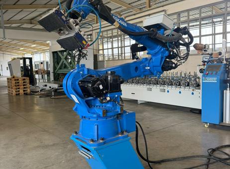 Industrial Robot YASKAWA MH50II-35 Verified seller