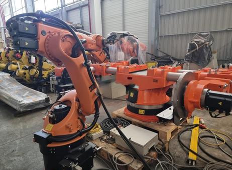 Industrial Robot KUKA KR30/2 Verified seller