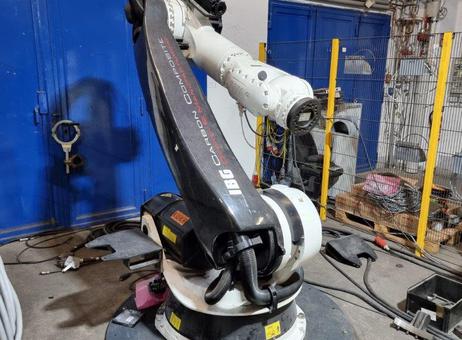 Industrial Robot Kuka KR150-2 Swingarm Carbon Verified seller