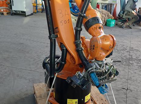 Industrial Robot KUKA KR16-2 Verified seller