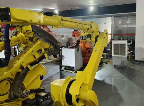 Industrial Robot FANUC M-710iC/20L Nisko radno vreme