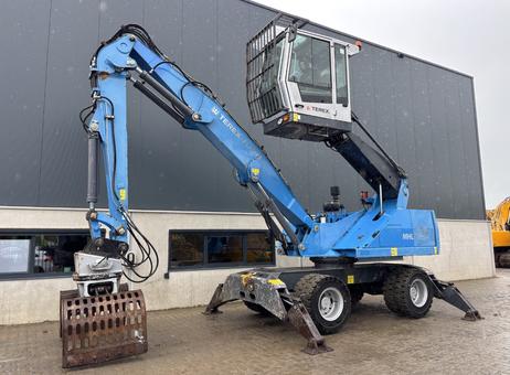 Teleskopski manipulator Fuchs MHL320D Verified seller