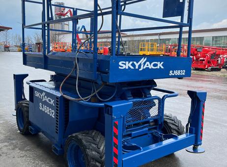Polovne SkiJack SJ6832RT Diesel viljuškar
