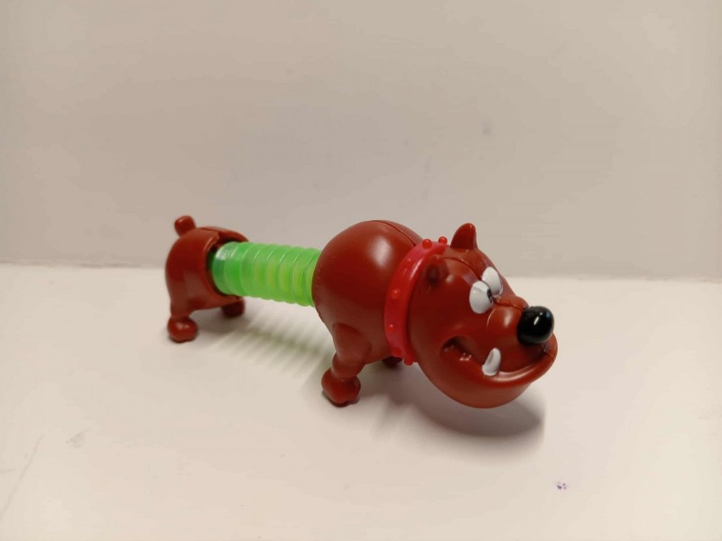 Kinder Hund Robbi novo