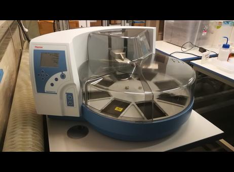 Analitički instrument Thermofisher Stientific Flex Purification System