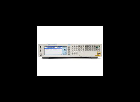 Profil projektor Keysight-Agilent N5171B Verified seller