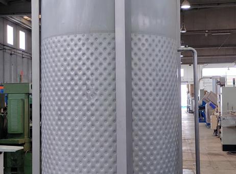 EVAC 1800L vertikalni rezervoar sa mešalicom Najprodavaniji