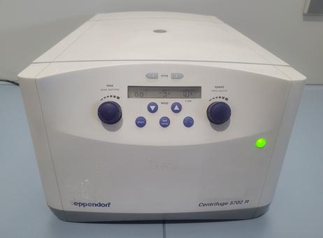 EPPENDORF 5702R rashladna centrifuga sa A-4-38 rotorom Najprodavaniji